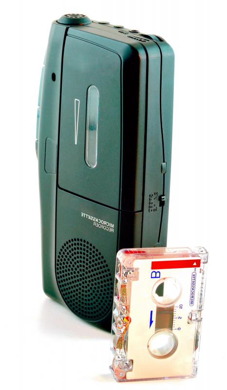 What is a Phonograph? (with pictures)