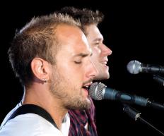 What is Stadium Rock? (with pictures)